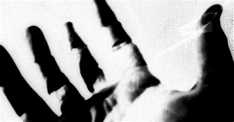 Fractures Chimiques On Off International Festival Of Films On Art