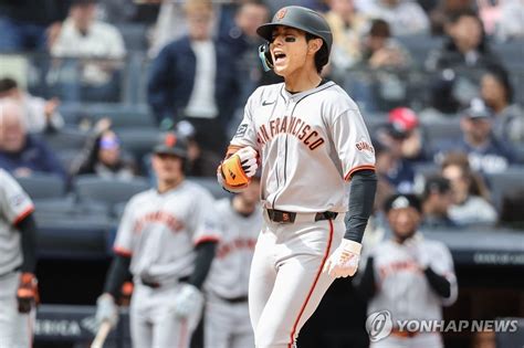 Giants Lee Jung Hoo Homers Twice On Career Day Vs Yankees Yonhap