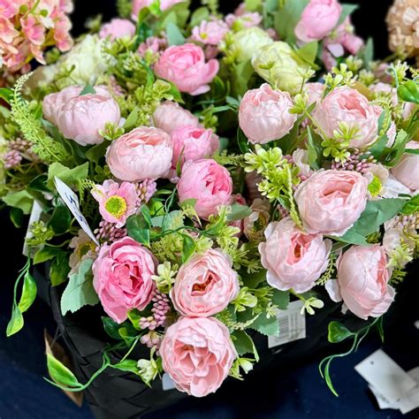 საწყობი 🌸ხელოვნური ყვავილი 🌸1 ტოტის ფასი 5 80₾ Facebook