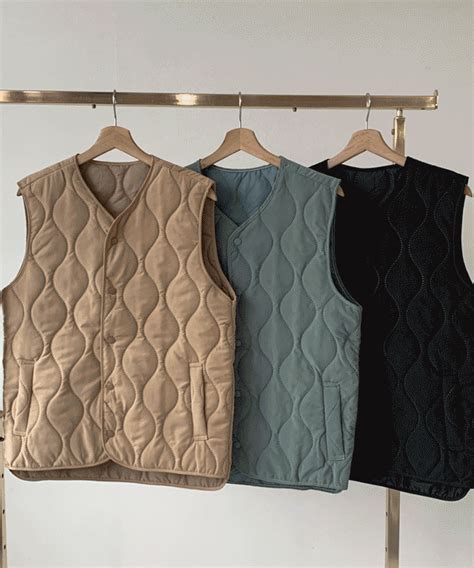 가볍따숩🤎[누빔조끼 깔깔이조끼] 또또단추 넉넉핏 가을겨울조끼 가벼우면서 따뜻한 깔깔이 누빔조끼 R449 퀼팅누빔조끼 에이블리