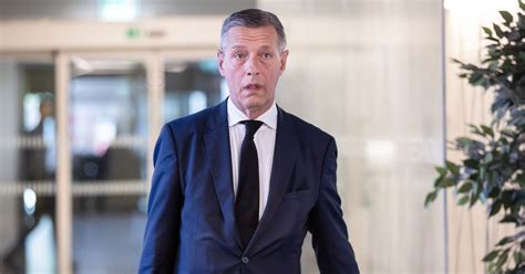 Wende Im Fall Pilnacek Tötungsdelikt Steht Im Raum Weekendat