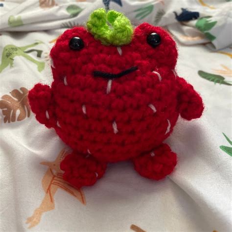 Crochet Tiny Frog Plush Keychain Mini Frog Handmade Frog Mini Frog