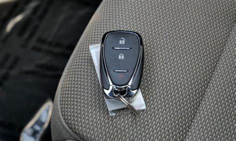 2022 Chevrolet Traverse Ats Rear Entry Mobility Cp16882t Paul Sherry Conversion Vans