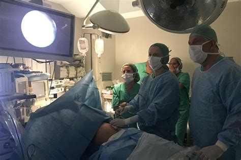 Cirugía fetal intrauterina en Unidad de Ecografía y Medicina Fetal Gutenberg