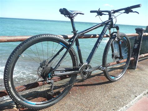 Cube Analog 29ER Medium 18" (5'8"-5'11")