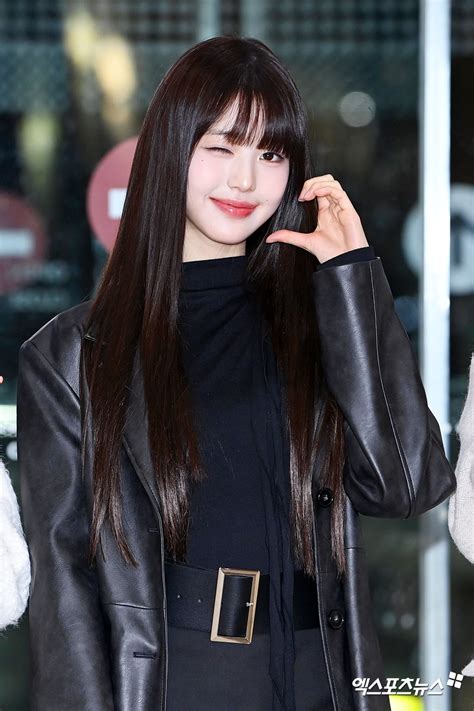 아이브 장원영 치명적인 윙크 엑s Hd포토