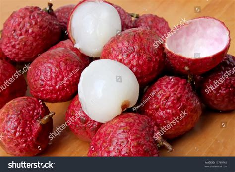 353 Leechy And Fruit 图片、库存照片和矢量图 Shutterstock