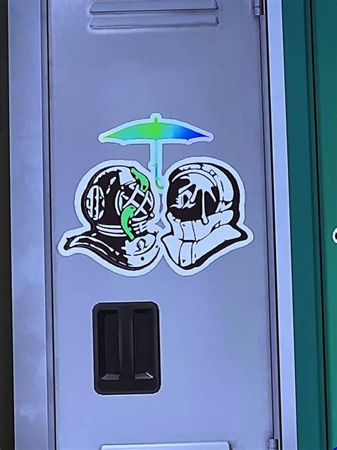 They Are In Love Found In Locker Room Rsplatoon