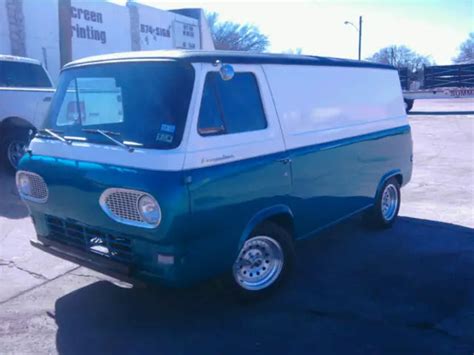 1965 Ford Econoline Van