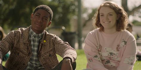 Neflixs Sierra Burgess Is A Loser Is A Sweet And Deep Rom Com Movie
