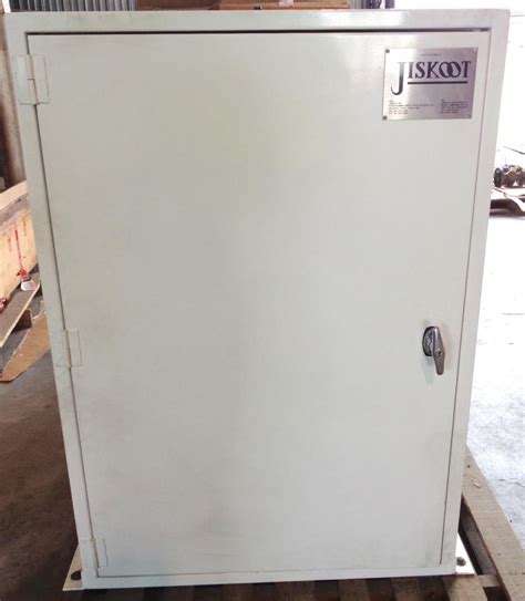 Jiskoot Inc Sampling Insulated Cabinet And Series 210 Sample Probe Assembly