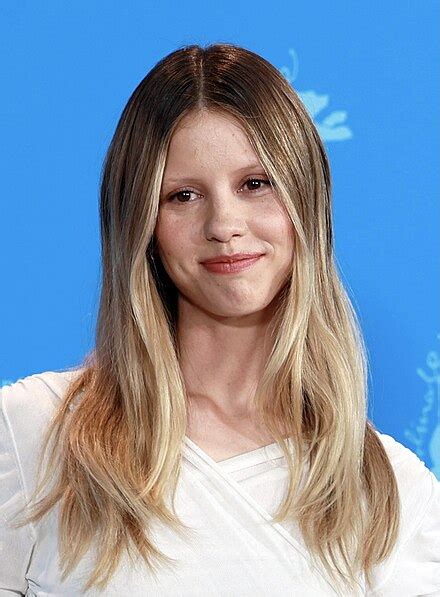 Mia Goth Wikipedia