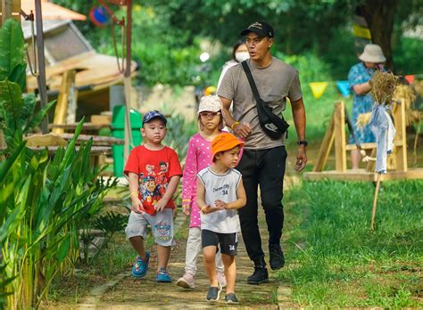 Tinker Play Việt Nam Born To Play