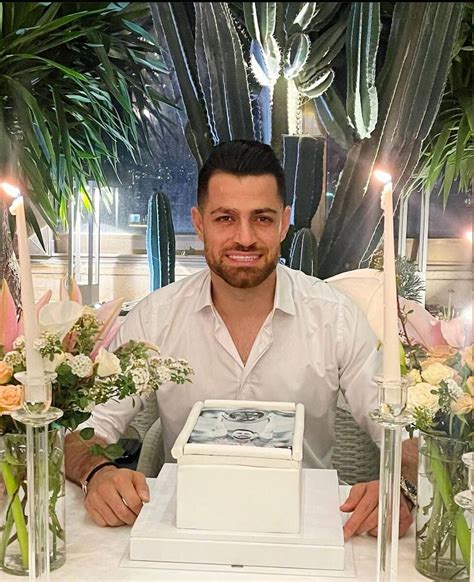 عکسی جدید از تولد 32 سالگی مرتضی پور علی گنجی مدافع تیم ملی طرفداری