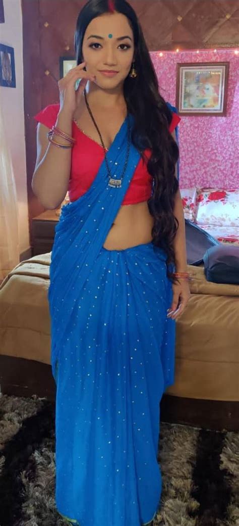 Mishti Basu Scrolller