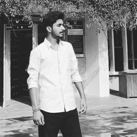 🦅वैभव चौहान🦅 Vaibhavrana On Threads