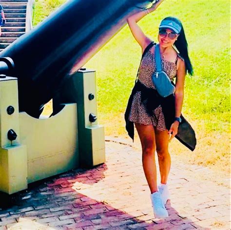 ดอกอิหยัง คืองามแท้ ธรรมชาติ ยามเช้า ความสุข วิถีมาดาม แม่บ้านอเมริกา ชีวิตในอเมริกา