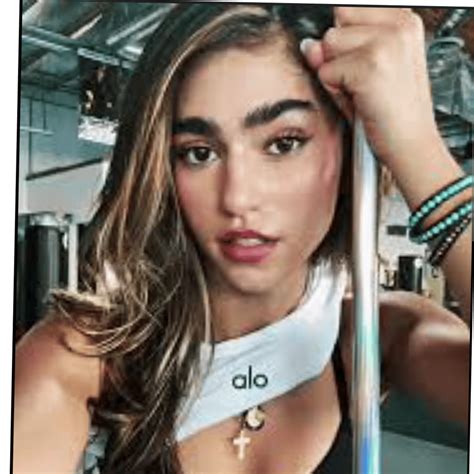 Zara Malik Dopple Ai