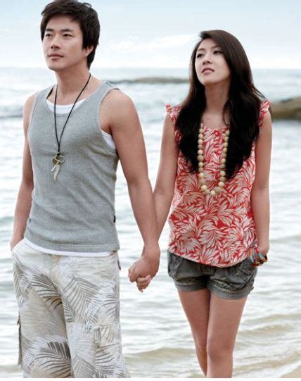 Christina Hendricks Blogger Ha Ji Won Actress Pictures