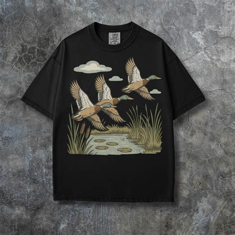 Vintage Duck Graphic Tee For Bird Lover T Retro Wildlife Naturecore