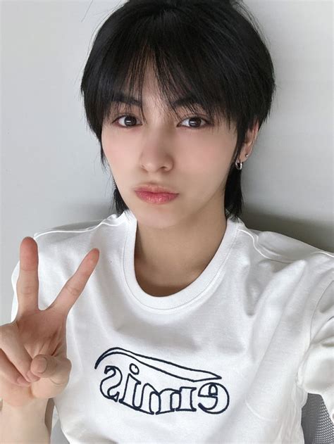 Pin By Mars On Mimi🐼 In 2025 Midori Kpop Rapper