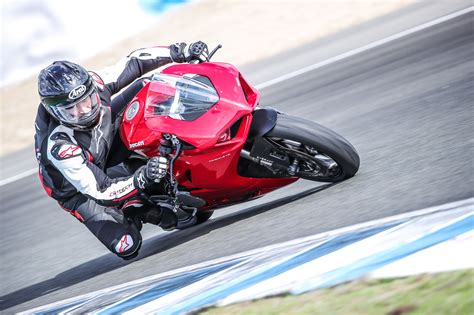The 2020 Ducati Panigale V2 First Ride And Review Maxim