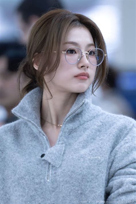 Sana Glasses Sana Hairstyle Twice Sana Minatozaki Short Hair
