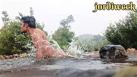 Khatarnak Fucking Shot Kese Lagaye Pani Me Advanture Seen River Side By Jordiweek XHamster