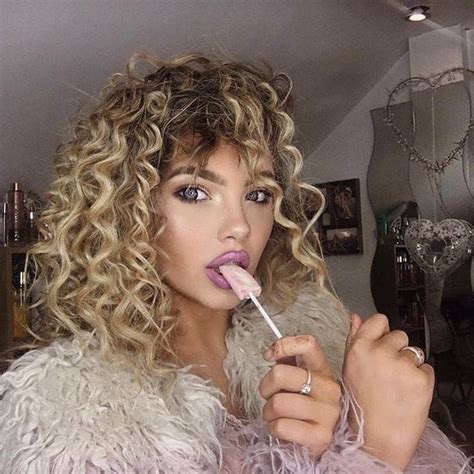 Sophia Mitchell Sophia Mitch Sophia Mitchell Beauty