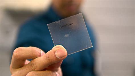 Corning Gorilla Glass Labs Tour Shattering Glass For Perfection