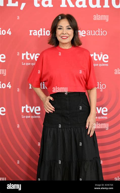 Isabel Gemio Attends The Presentation Ceremony Of Rnes 25 26 Season