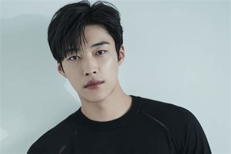 Woo Do Hwan Gabung Hand Entertainment Usai Tingalkan Keyeast My Korean Drama