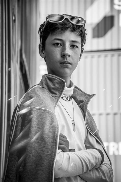 Jeune Homme Conteneurs Maquette Photo Gratuite Sur Pixabay Pixabay