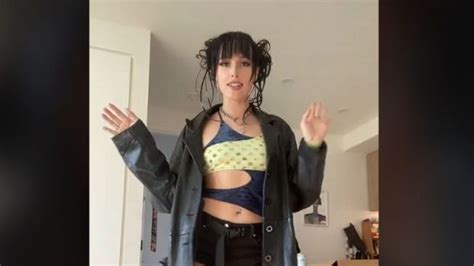 Cerita Tiktoker Soal Seksnya Yang Tak Biasa Bikin Netizen Mencintainya