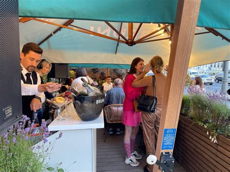 BRUNI Prosecco Bar открыл летнюю веранду — Wine Magazine