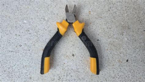Essential Hand Tool For Cutting Wires And Cables With Ergonomic Grip On