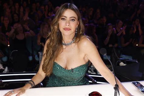 Sofia Vergara Doesnt Like Having 2 Agt Golden Buzzers