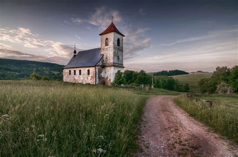 Fixed vs Variable Cost Whats the Difference Rostislav Bartoň E shop