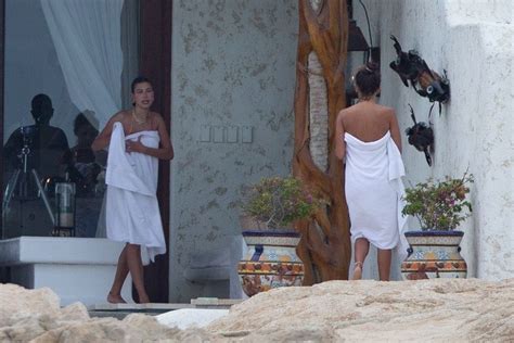 Kendall Jenner Hailey Bieber In Bikini Hot Celebs Home