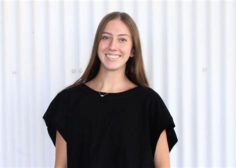 Bella Smith The Howler