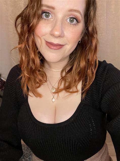 Come Get Wet With Me Rcougarsandmilfssfw