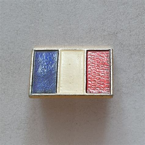 Значок "Флаг Франции" - купить с доставкой по выгодным ценам в интернет ...