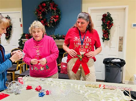 Silly Staff Columbia Cottage