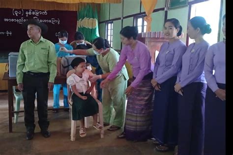 မိုးနဲမြို့နယ် အခြေခံပညာကျောင်းများမှ Kg တန်း ကျောင်းသား သူများအား
