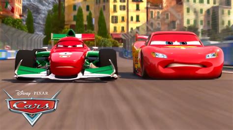 Rayo Mcqueen Y Francesco Corren En Italia Pixarcars Youtube