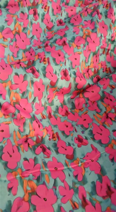 ნატო ქსოვილები ლილო მოლი