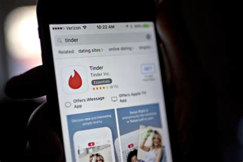 Tinder Quer Fisgar Geração Z à Moda Antiga Para Que Pessoas Se
