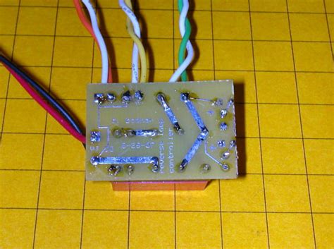 Reverse Loops And Wyes With Latching Relays