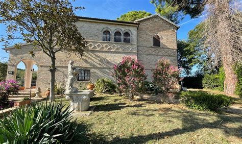 Villa Villa On Sale Osimo An In Osimo Marche Italy For Sale 15593200