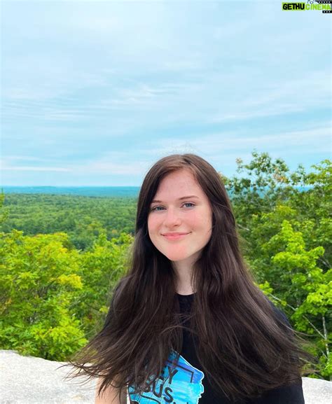 Mia Dinoto Wiki Biography Age Gallery Spouse And More